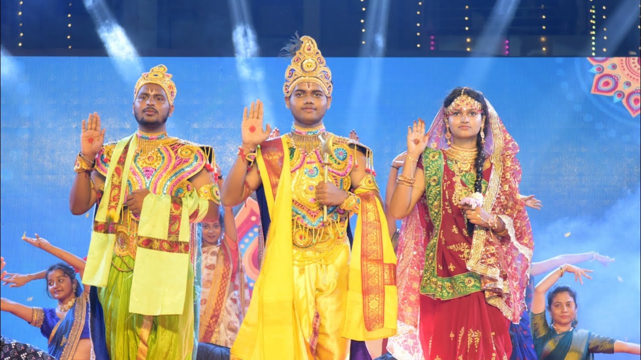 Ramp walk (laxmi puran)B.tech (cse)💥💕 #gajajyoti2k23#cutm - YouTube