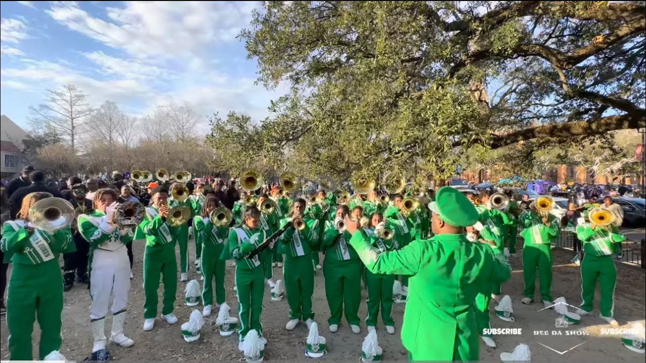 WALTER L COHEN MARCHING BAND VS BAKER HIGH SCHOOL MARCHING BAND | KREWE ...