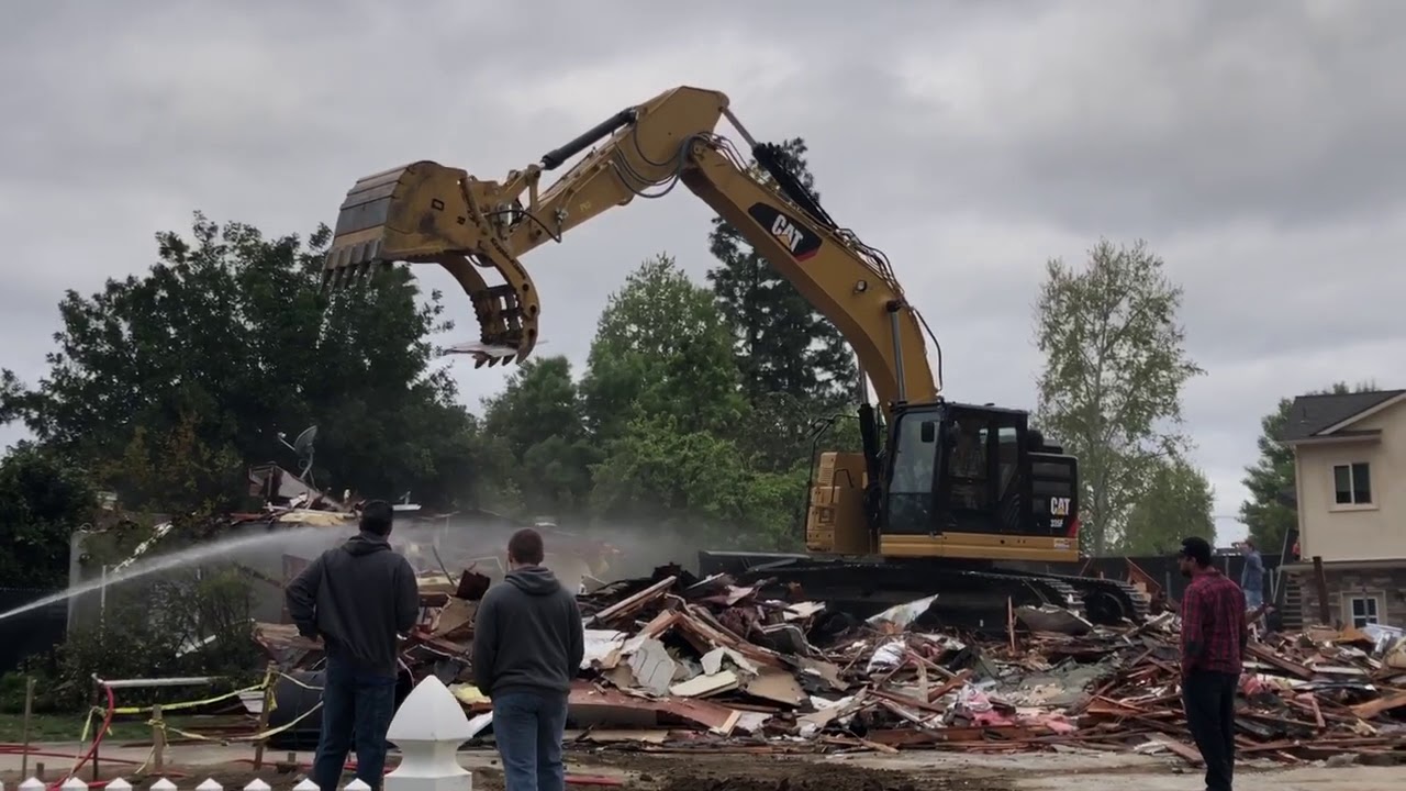 Cool Excavator in Action - Construction - YouTube