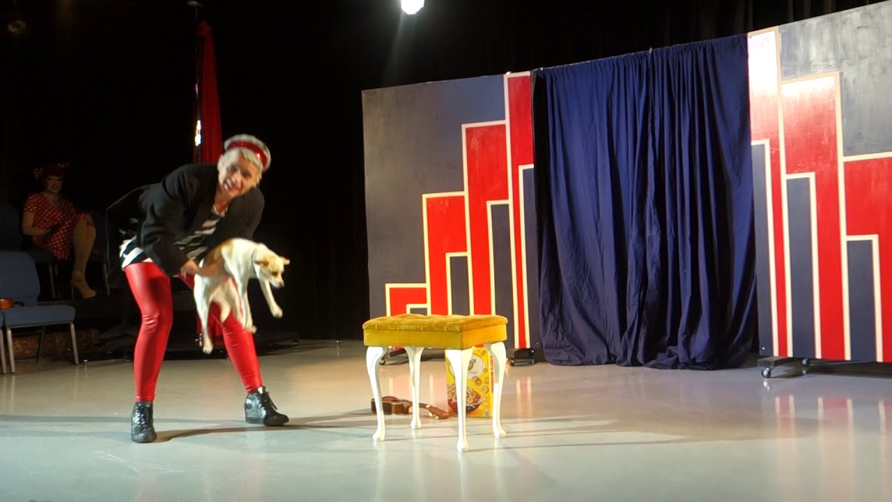 Poke' the Ukulele Player at Floyd Varieties - YouTube