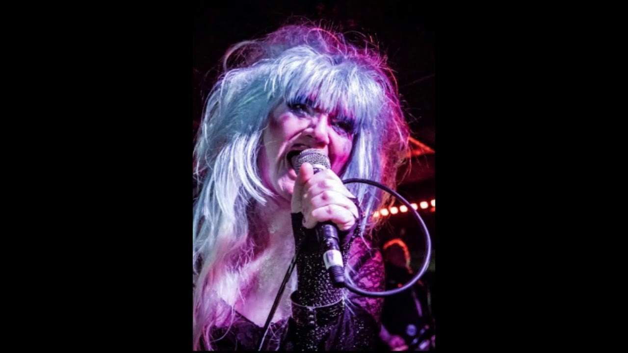Picture Perfect by Jayne County meets The She Wolves - YouTube
