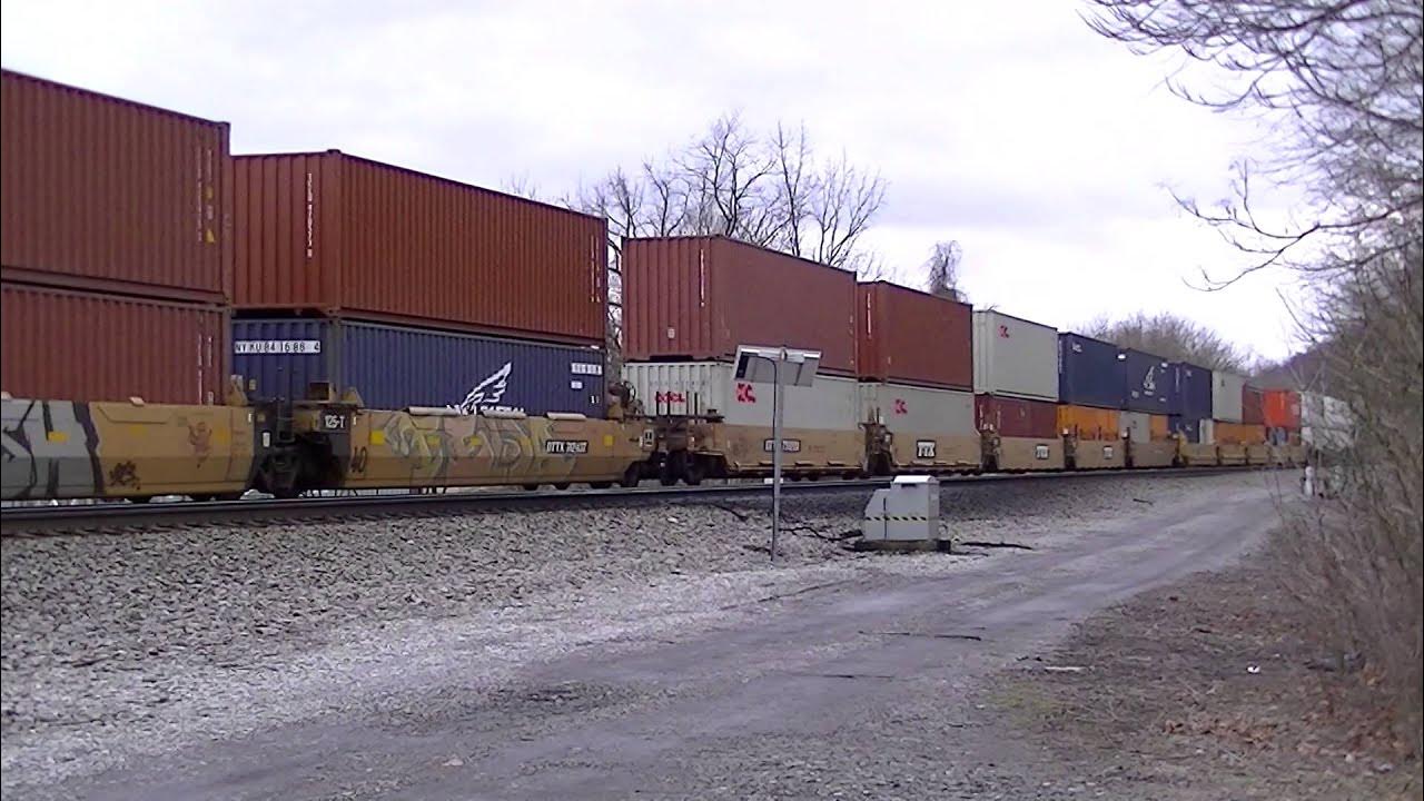 Ex CR Dash 8 Leads NS 29G - YouTube