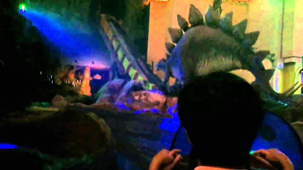 Korean Log Ride Lotte World - YouTube