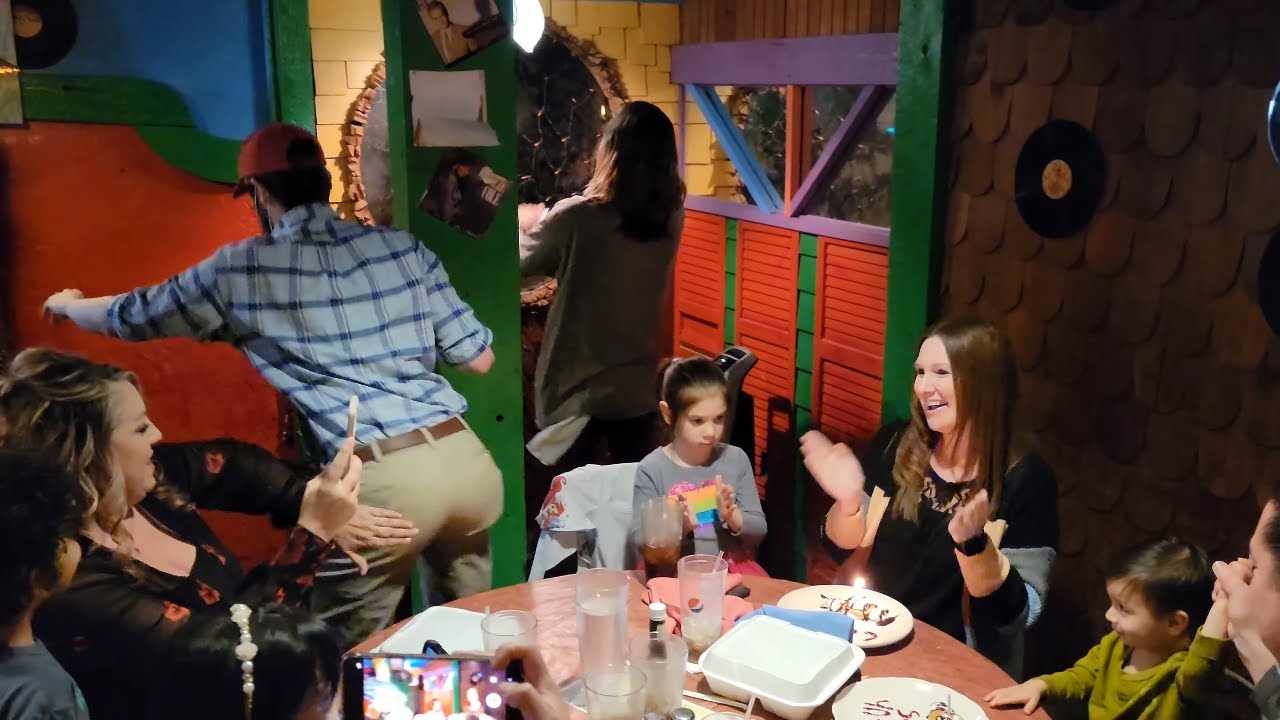 Celebrating My Birthday at the Magic Time Machine Restaurant! - YouTube