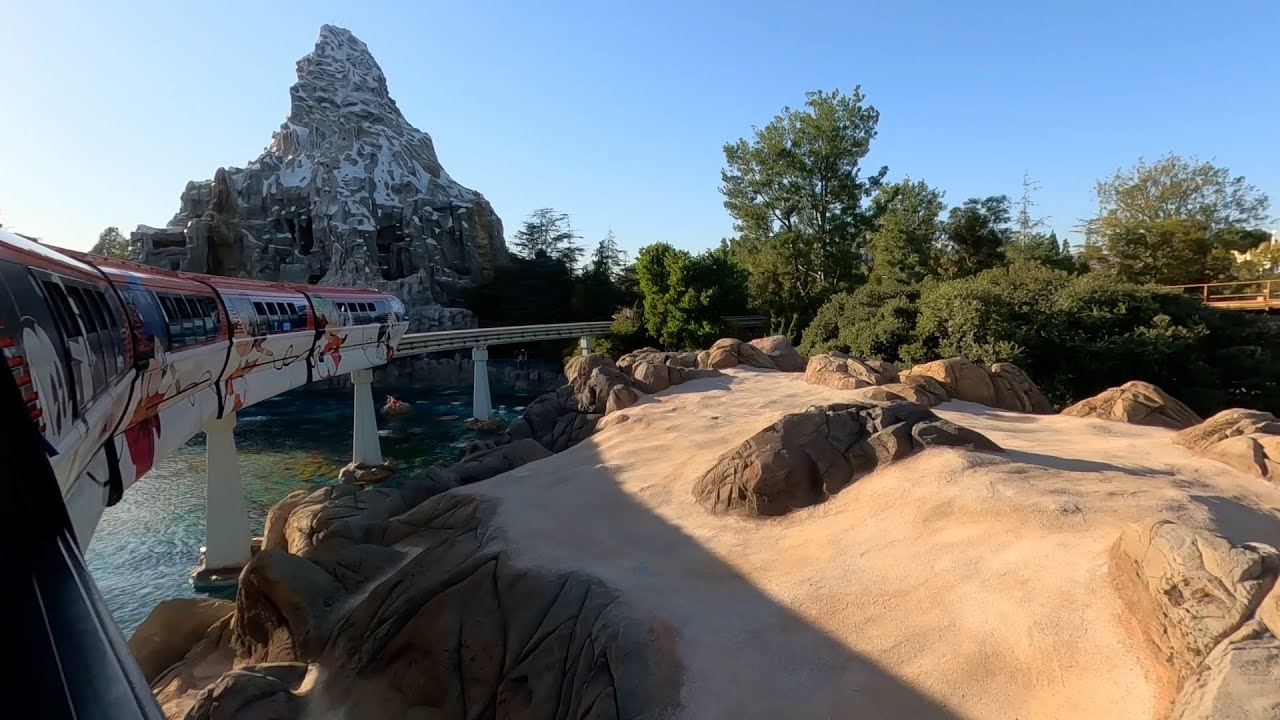 Disneyland Monorail | The Ride | 11/16/22 | Disneyland - YouTube
