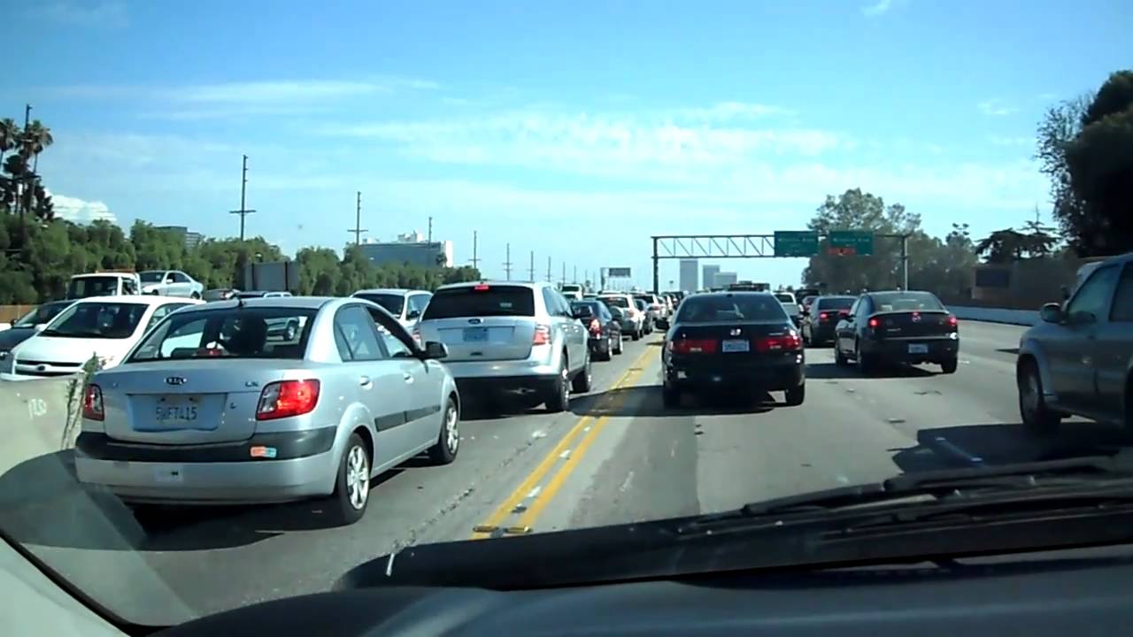 405 S / Friday Afternoon's Traffic in Los Angeles - YouTube