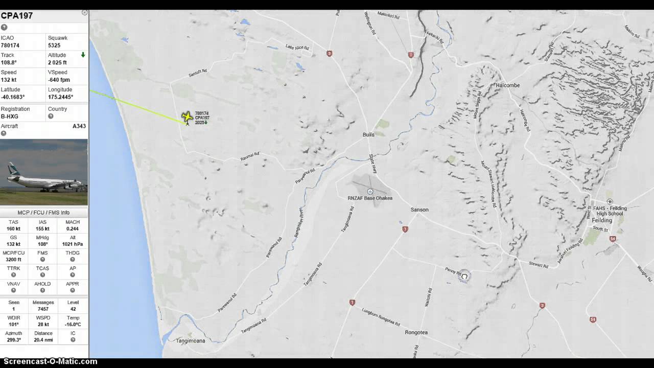 Cathay 197 into RNZAF Ohakea - YouTube