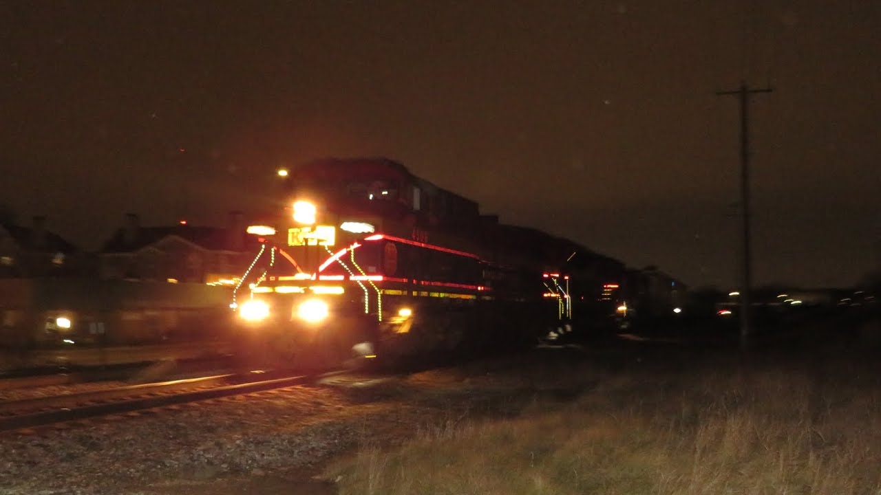 KCSM 4506 leads CP 247 past 60th Street on Canadian Pacific's Watertown Subdivision|12/21/23 ...