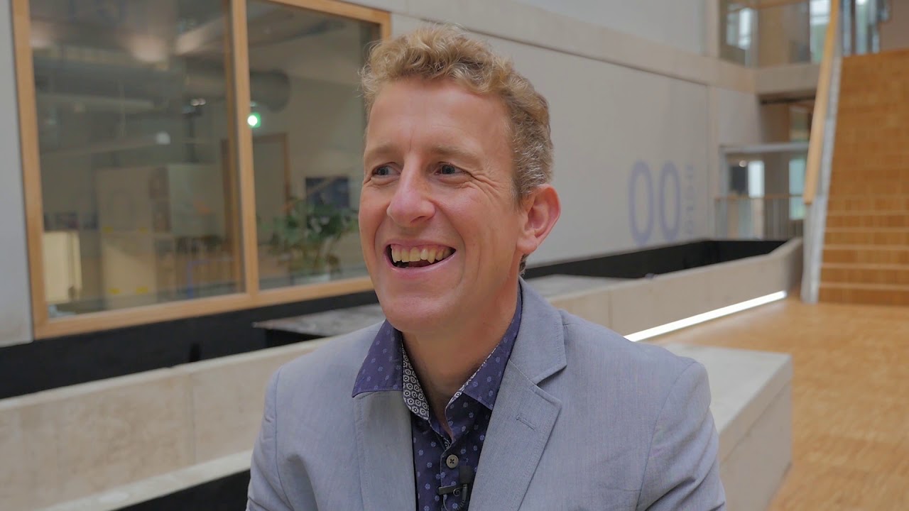 5.4.2 Tim Lenton: Earth systems scientist - YouTube