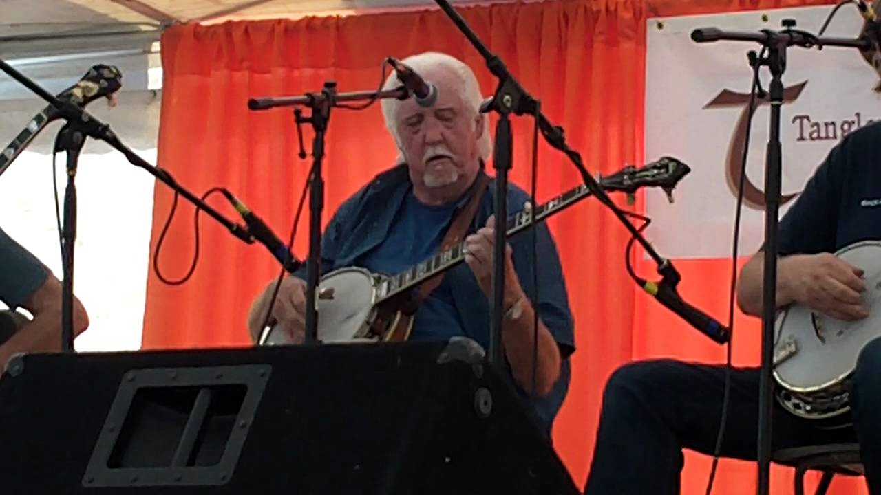 JD Crowe Grey Fox Bluegrass Banjo Masters 2011 - YouTube