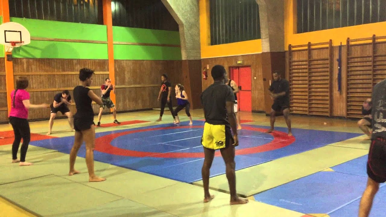 Free Fight Academy Paris 13, circuit training, mars 2015 - YouTube