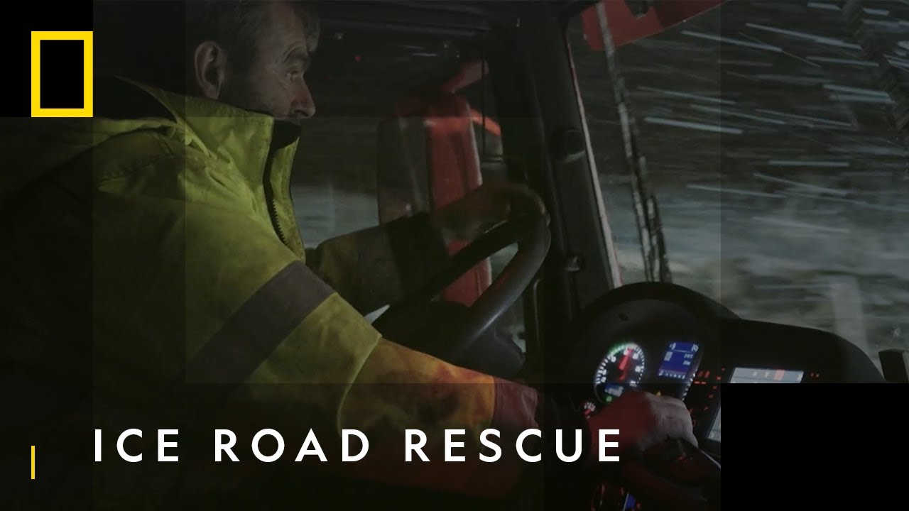 Trucks Collide Head On | Ice Road Rescue | National Geographic UK - YouTube