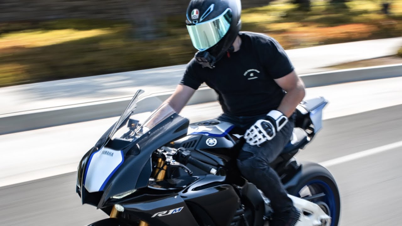 Yamaha R1M VS Best Road in California - YouTube