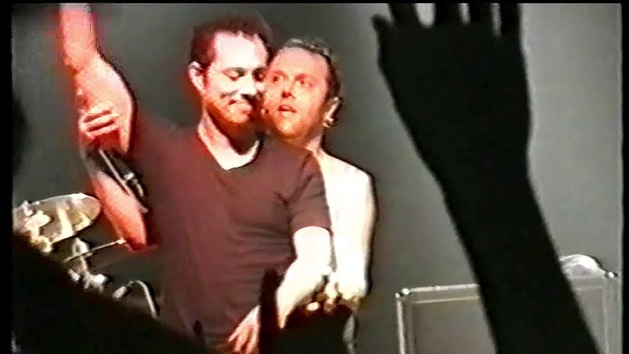 Metallica - Live in Paris, France (1997) [Kirk Hammett's 35th Birthday ...