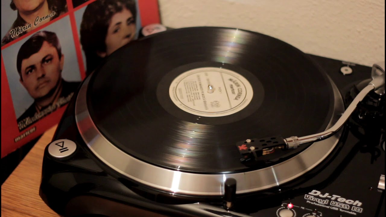 Marin Cornea - Asa-i damblaua mea (Sunet HQ vinil) - YouTube