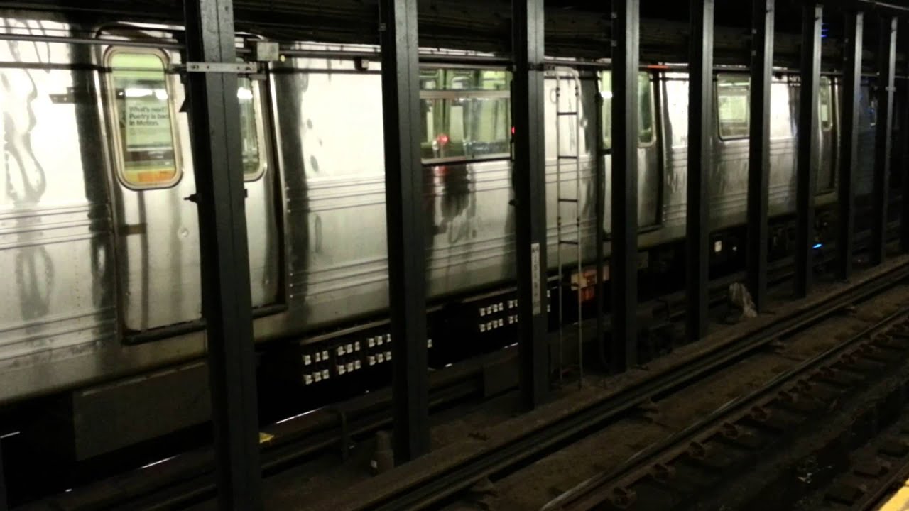 NIS R46 A (long island Rail Road) going to 207 - YouTube