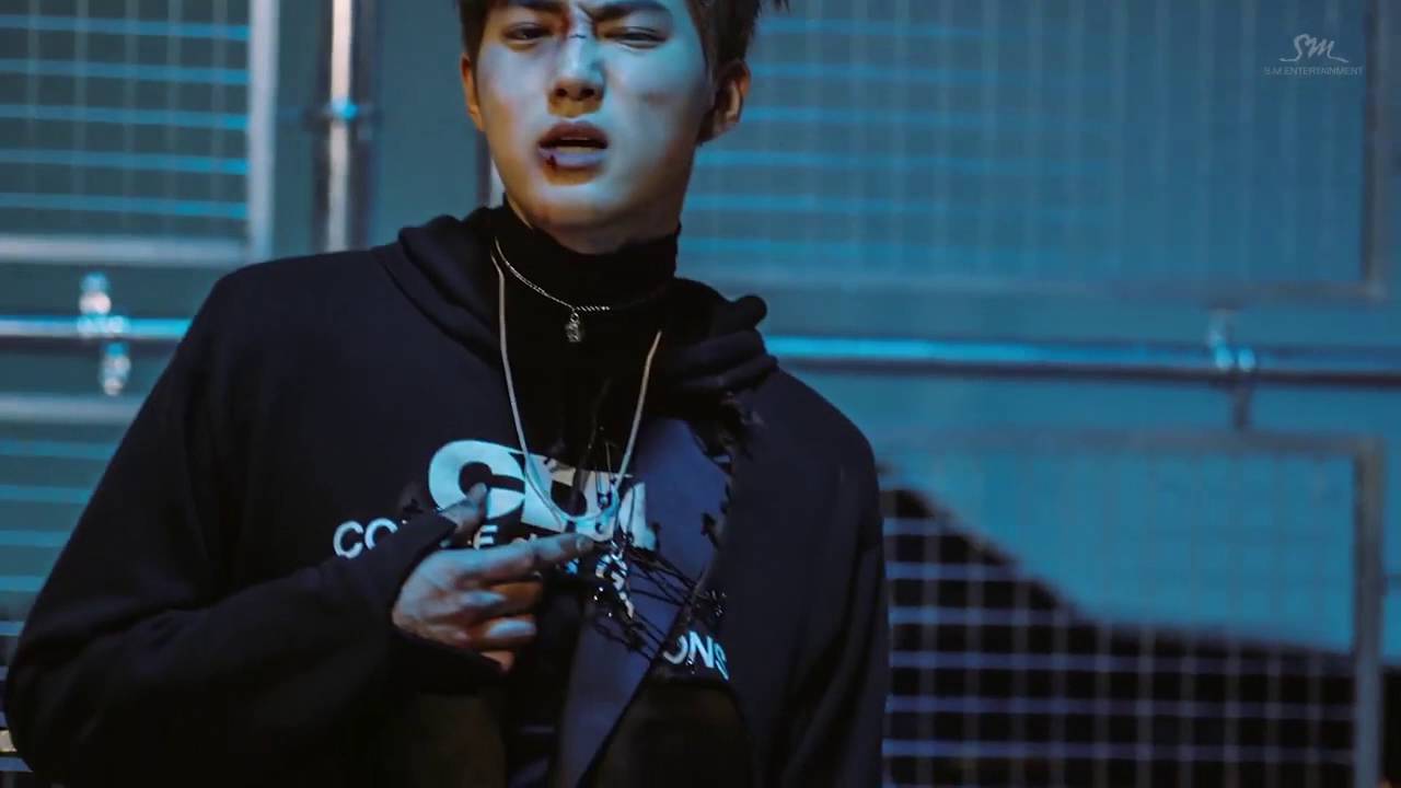 Suho part Monster - YouTube