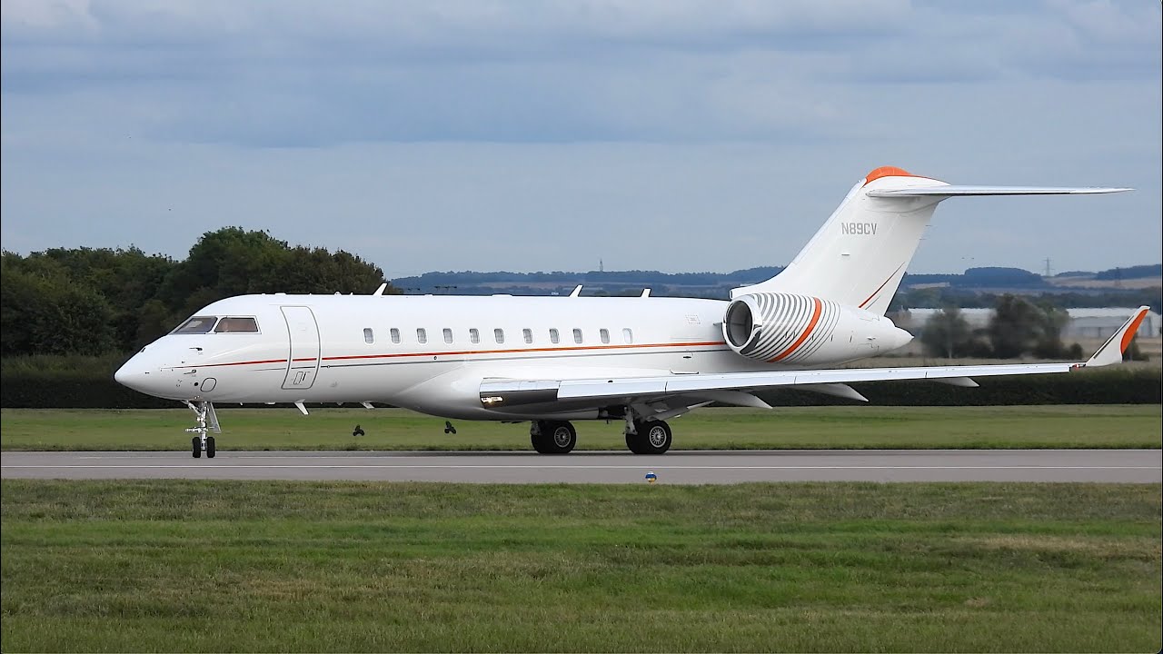 Uniquely Global | Bombardier Global 5500 N89CV close-up at Cambridge ...