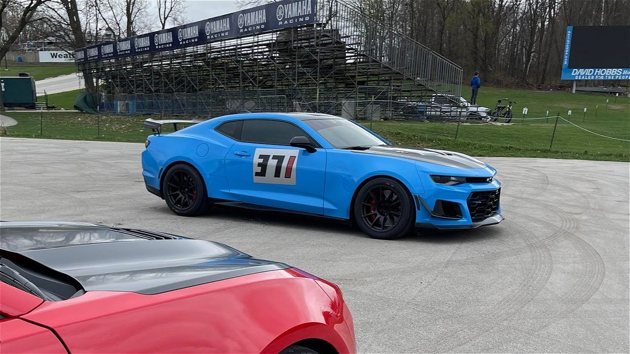 2:30 lap time at Road America with the ZL1 1LE - YouTube