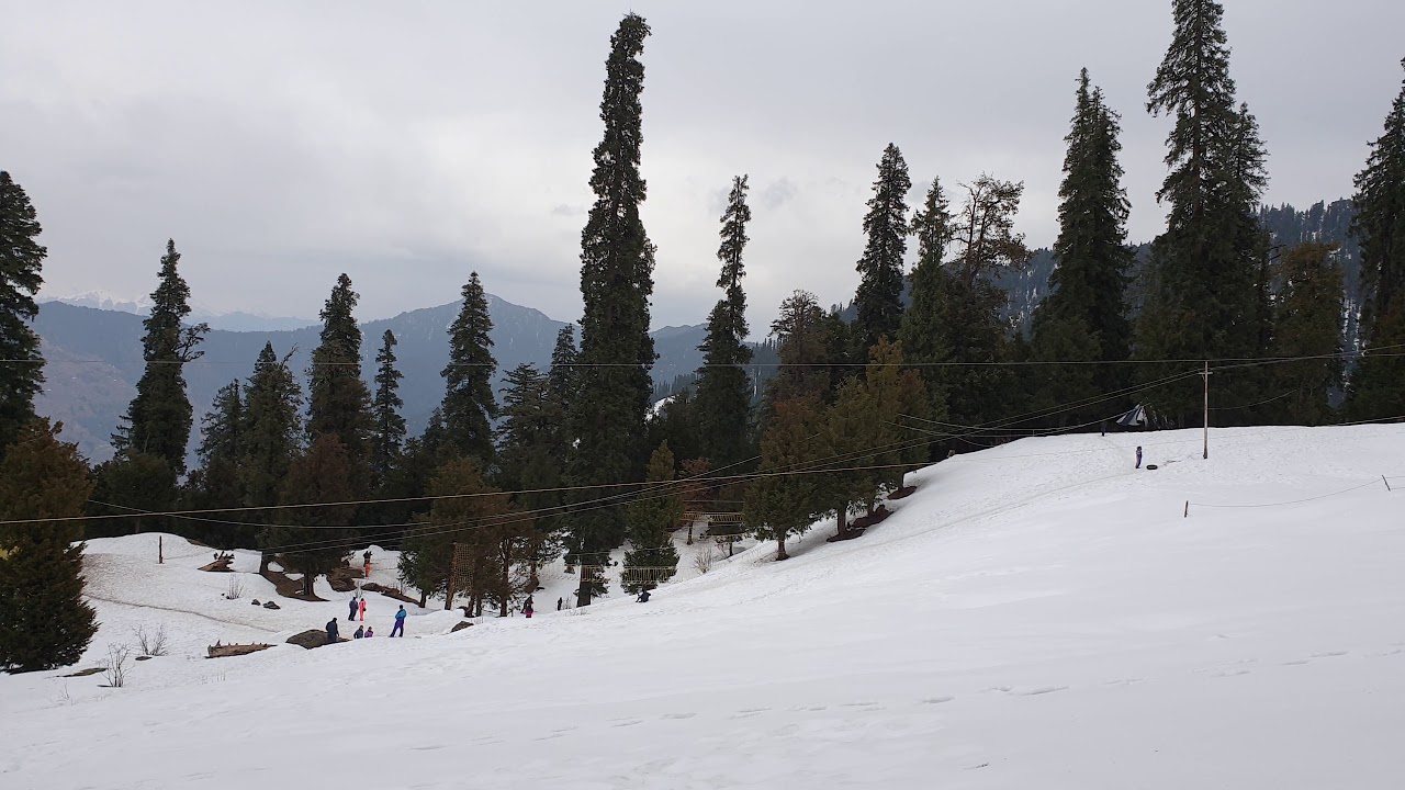 Snow at Narkanda - YouTube