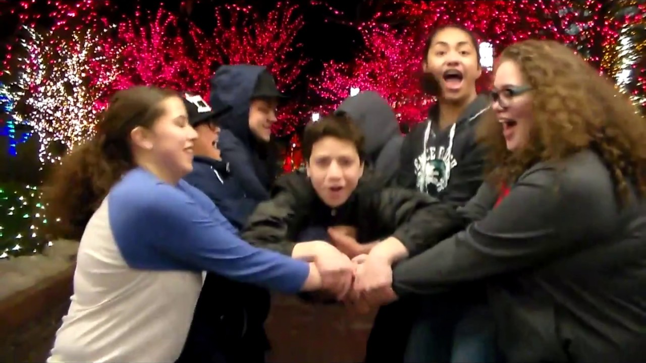 Kinikini Family New Years 2018 - YouTube