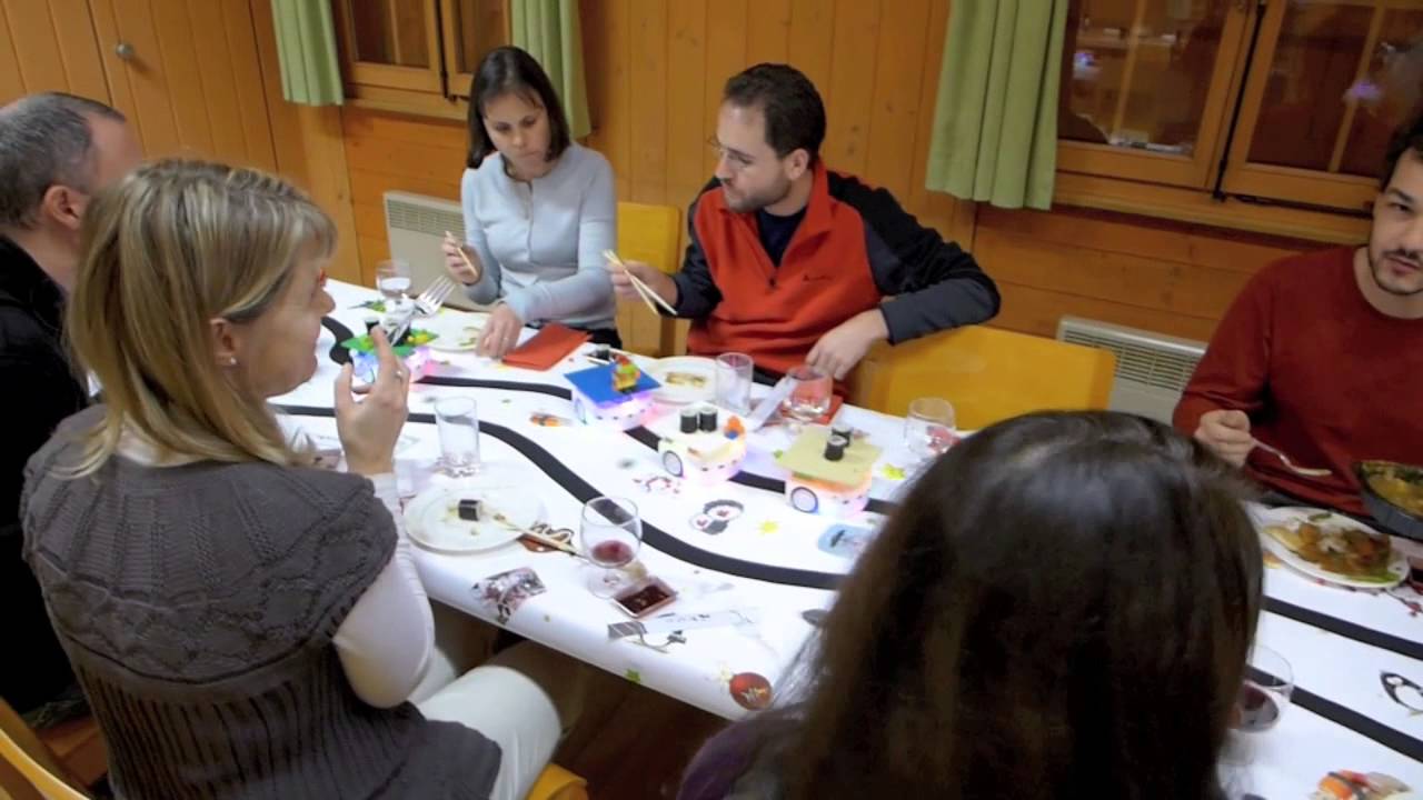 Kaiten Thymio Sushi - YouTube