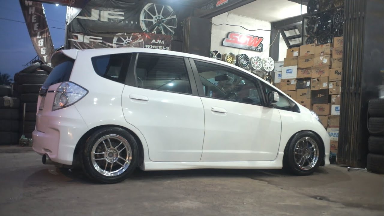 MODIFIKASI HONDA JAZZ VELG RACING HART CP035 // AJMWHEELSSTORE - YouTube