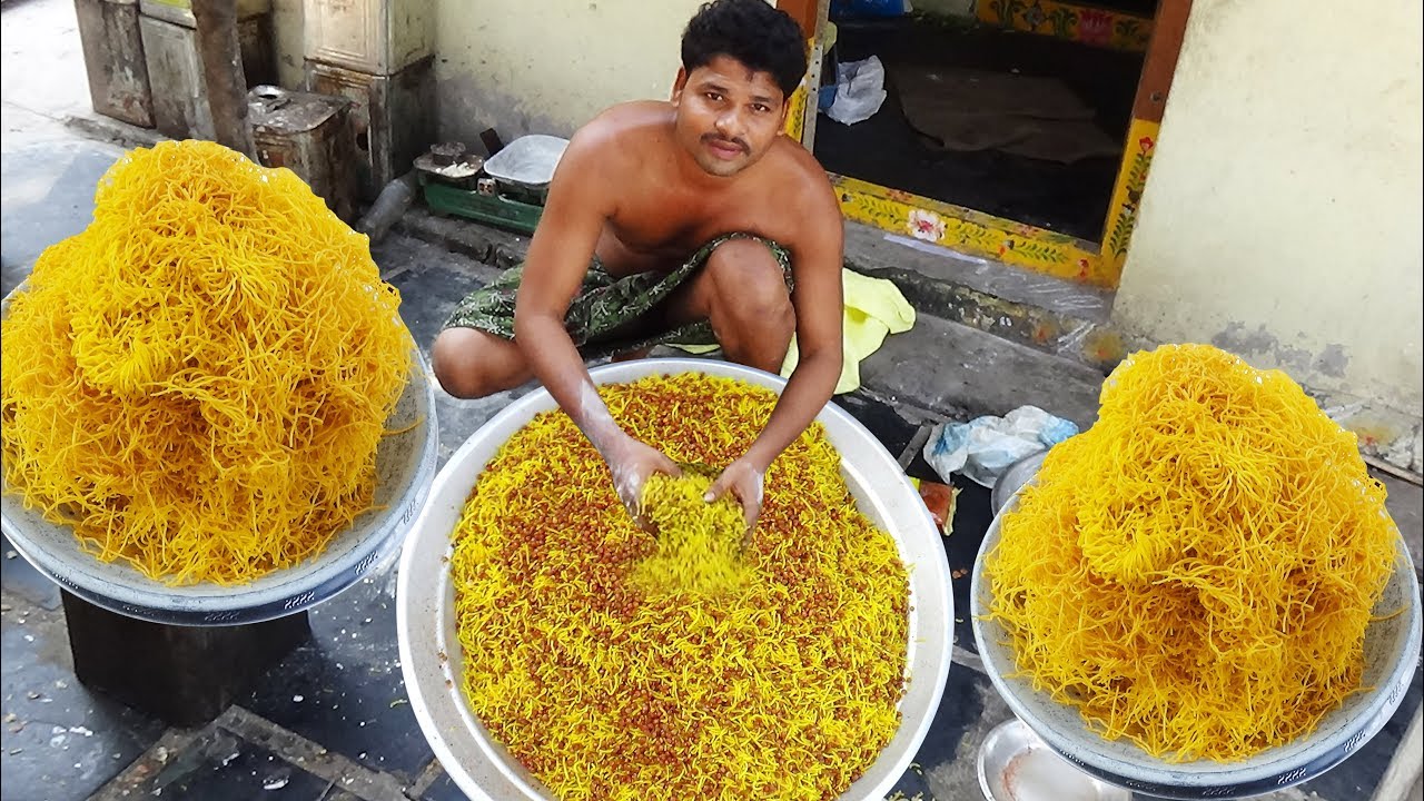 Hardworking Young Man Making Snacks | How to Making Dalmoth Mix Namkeen ...