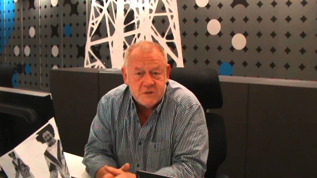 Allan Beswick Late Night Phone-in. - YouTube