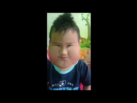 Aa Naoki Main Filter IG Makan Donat - Pipi Aa Sama Dd Jadi Tembem