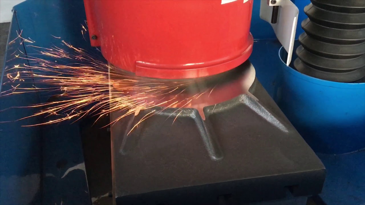 O.M.N. GRINDING MACHINE/SURFACE GRINDING MACHINE WITH SWIVEL TABLE ...