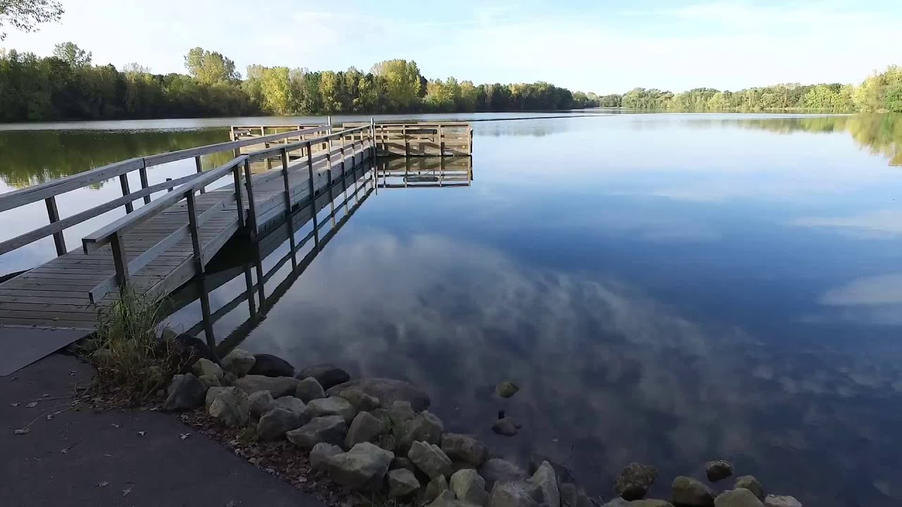 Colby Lake in Woodbury, Minnesota - YouTube