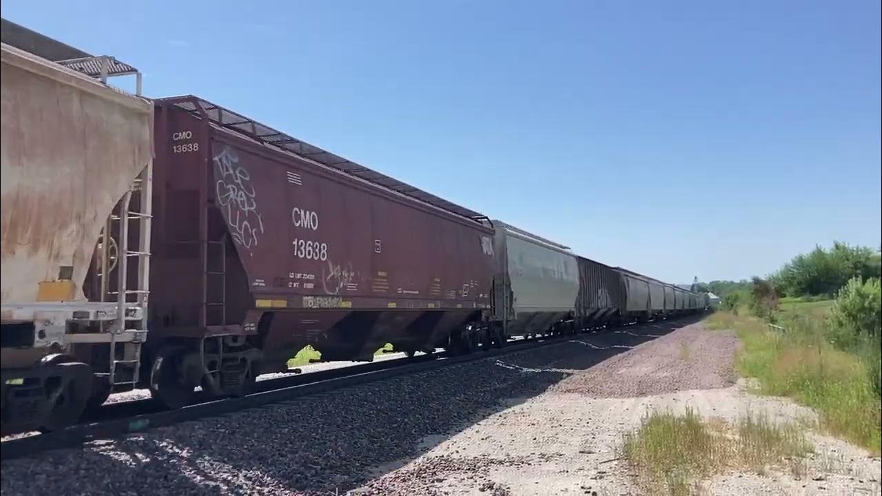 County Road P11 railroad crossing, UP 5549 Grain Train, Arlington, NE - YouTube