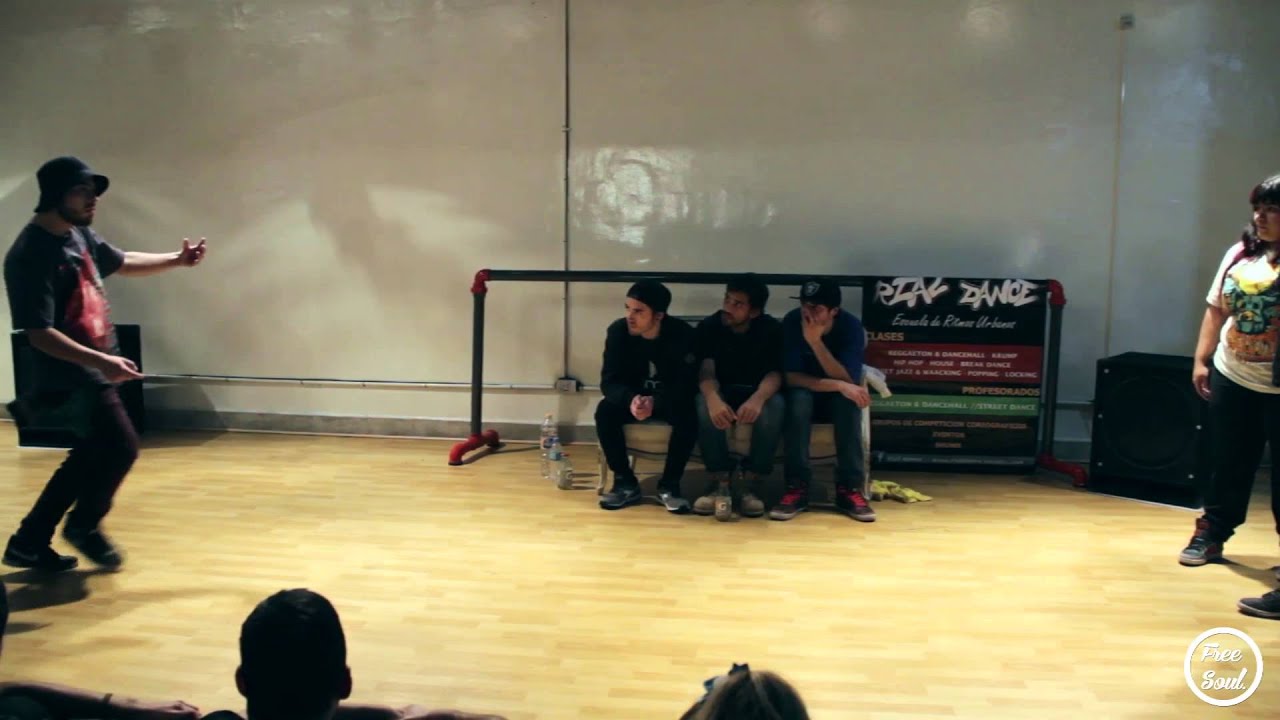 RIAL DANCE BATTLE // KRUMP TOP 4 // Weezing vs Flow - Free Soul - YouTube
