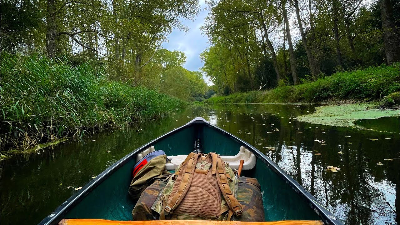 UK Solo Canoe Camp Under An Old Bridge -Cooking Homemade Dirty Fries On ...