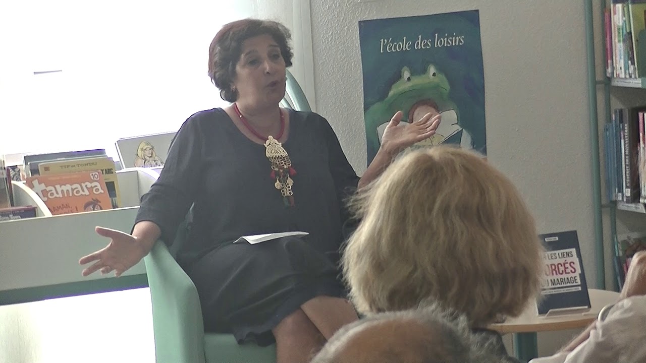 Fatiha SAIDI à la Médiathèque de Visan le 3 mai 2019 - YouTube