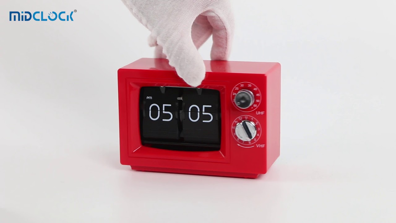 Retro TV Flip Clock with night light! What a clock! made by MIDCLOCK ...