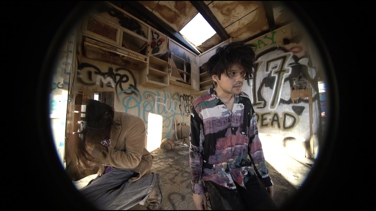 That band Honey. - Throw Me Around (Official Music Video) - YouTube