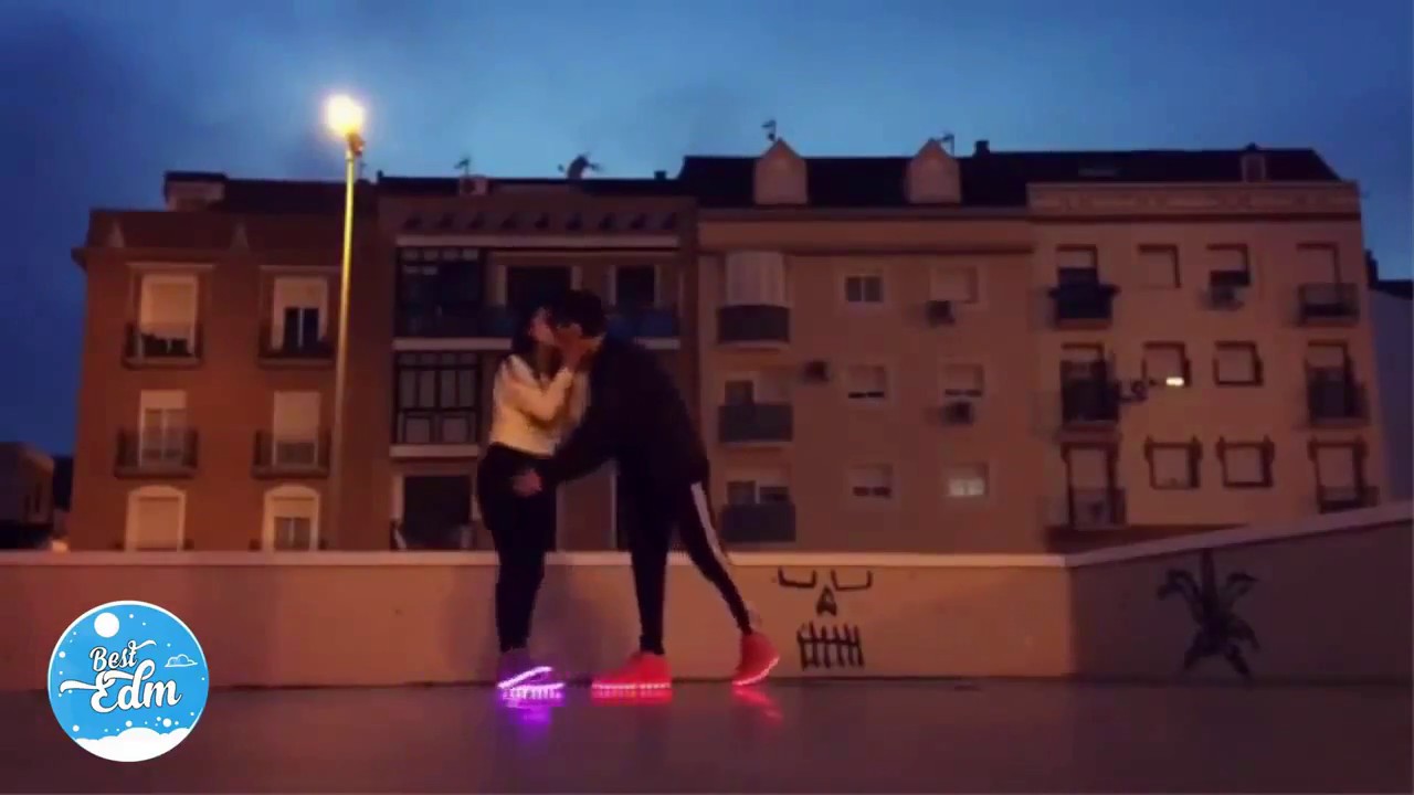 Best Shuffle Dance Couple Best Shuffle Dance Melbourne Bounce Music Mix ...