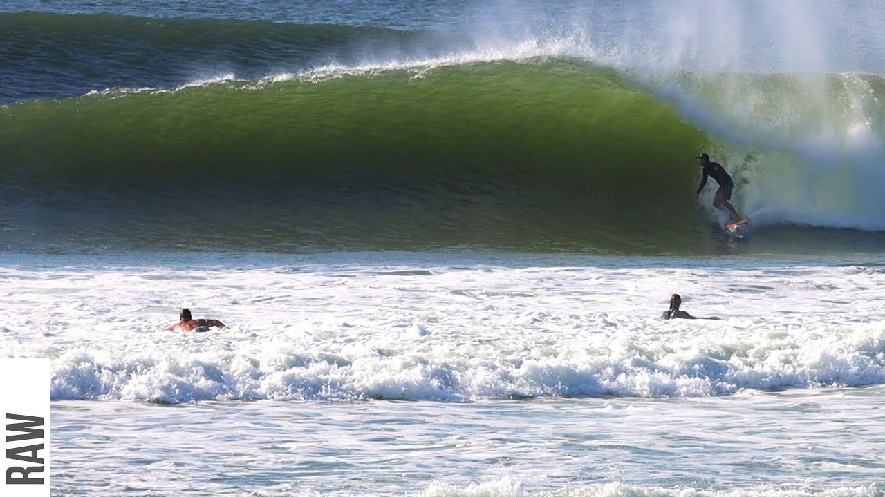 Snapper Rocks Fired Up This Week! - YouTube
