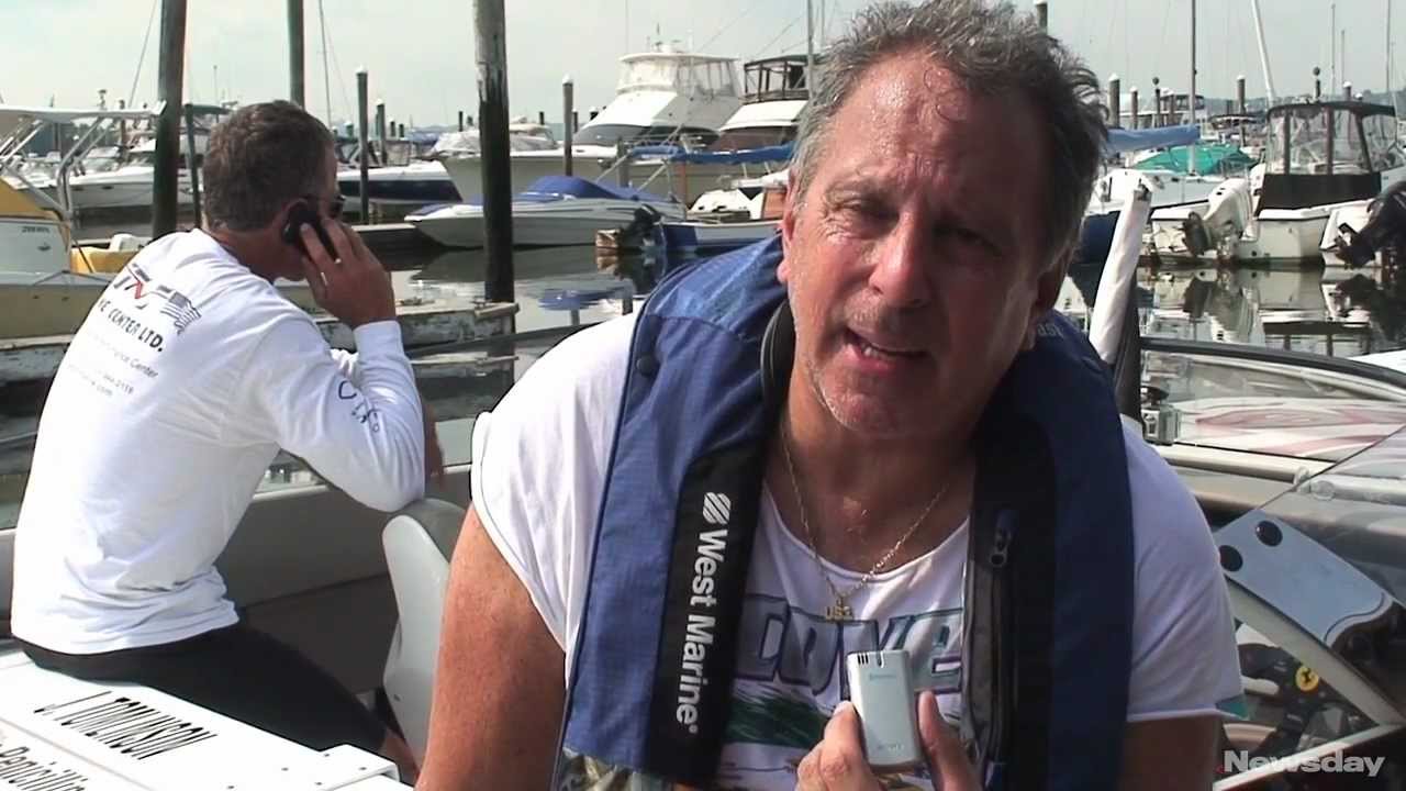 Speedboat record for fastest time around Long Island - YouTube