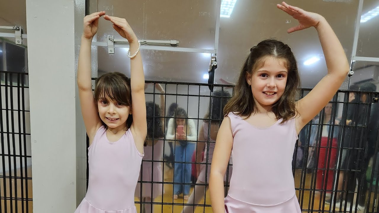 Apresentação ballet Duda 1 - 02/06/2023 - YouTube