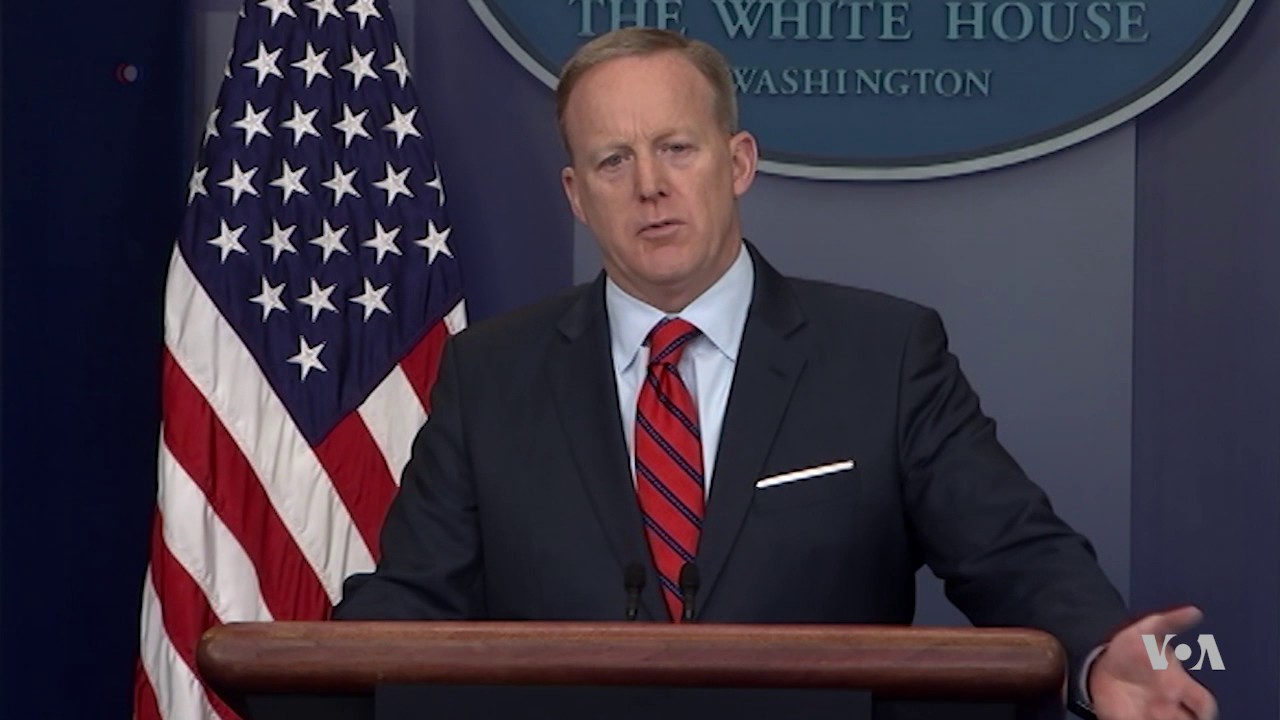 Spicer Quits as Trump Names New Communications Director - YouTube
