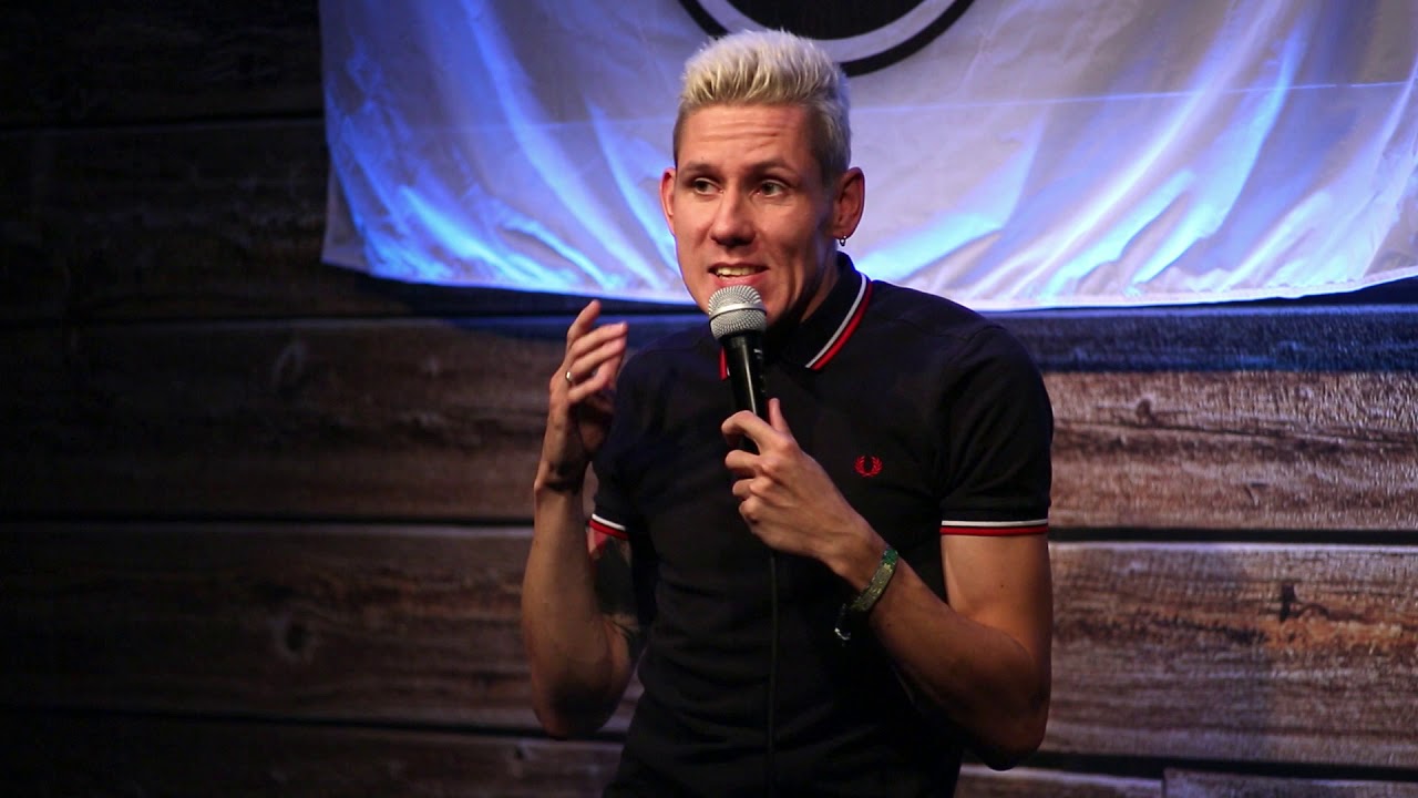 Juliusz Sipika - Polskie szpitale stand-up - YouTube