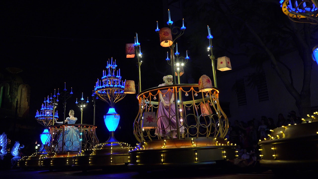 2018 DCA Paint the Night - Belle's Candlelight Dream 11/8 4k (4 of 6 ...