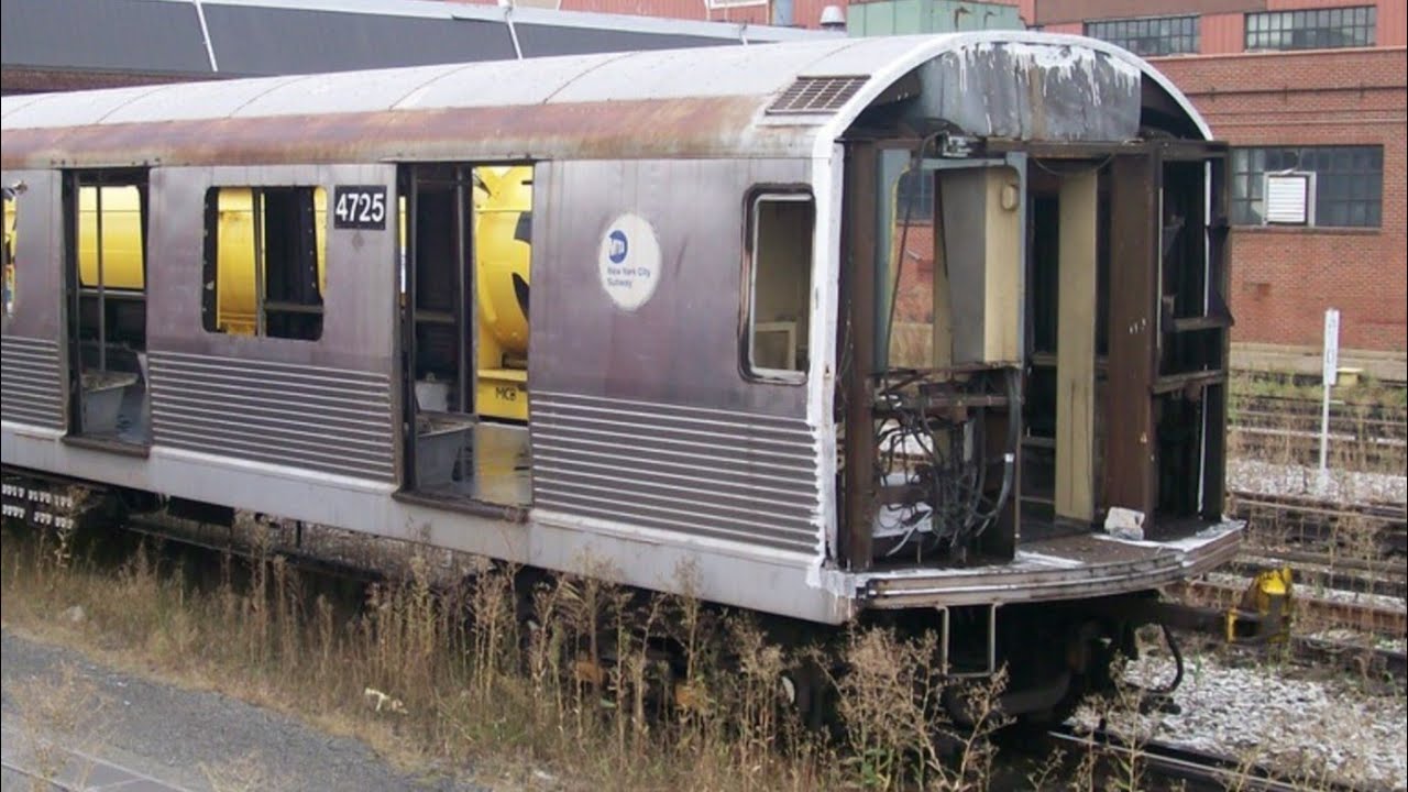 The last R42 on the G line. - YouTube