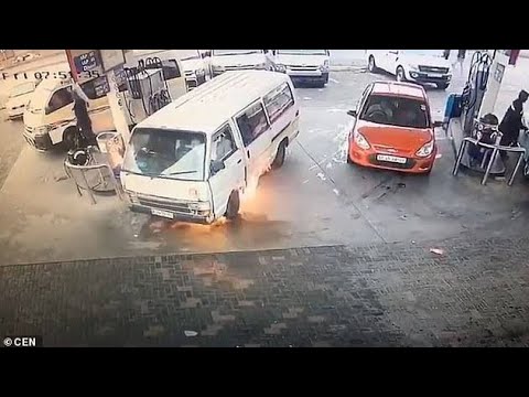 Van explodes in a gas station. - YouTube