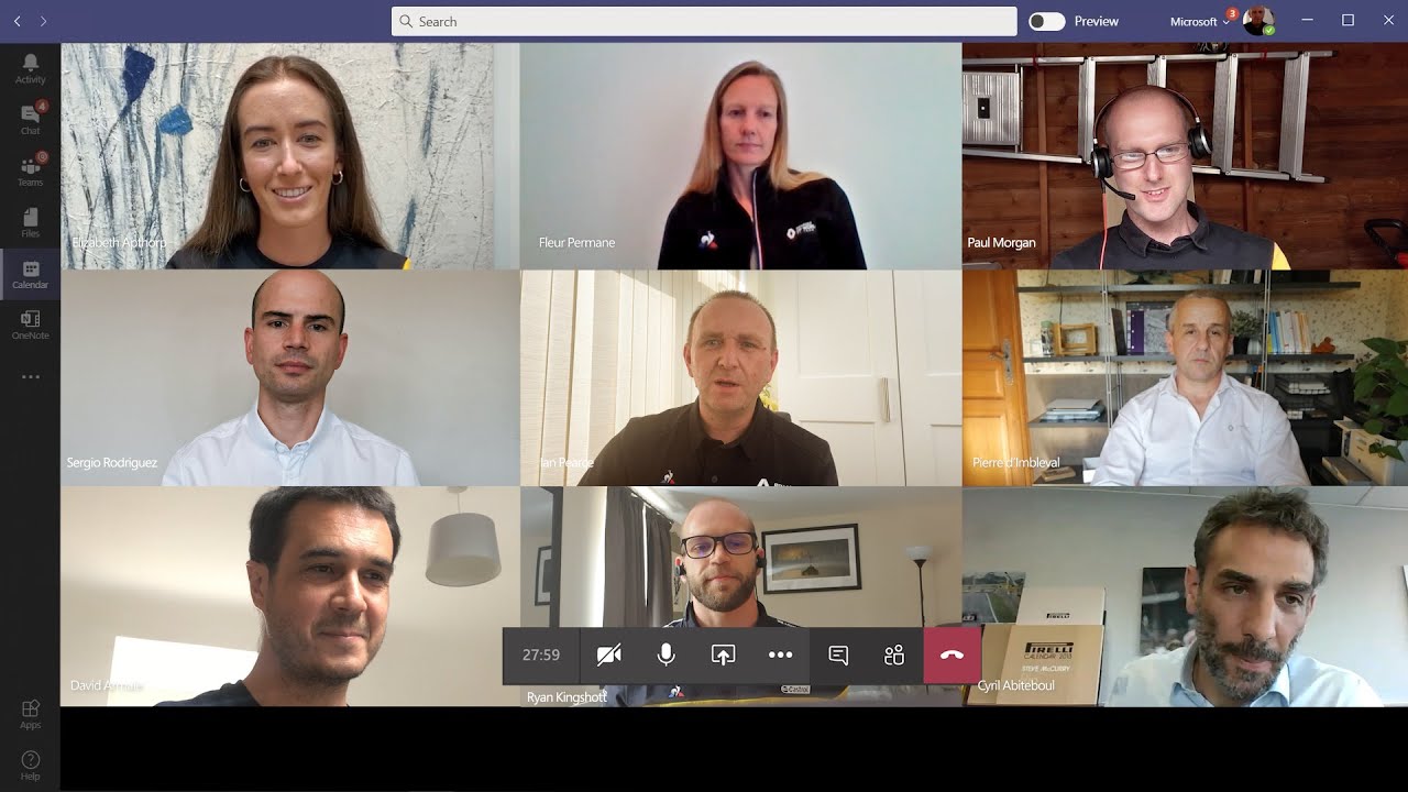 Microsoft Teams gives Renault DP World F1 Team an extra edge - YouTube