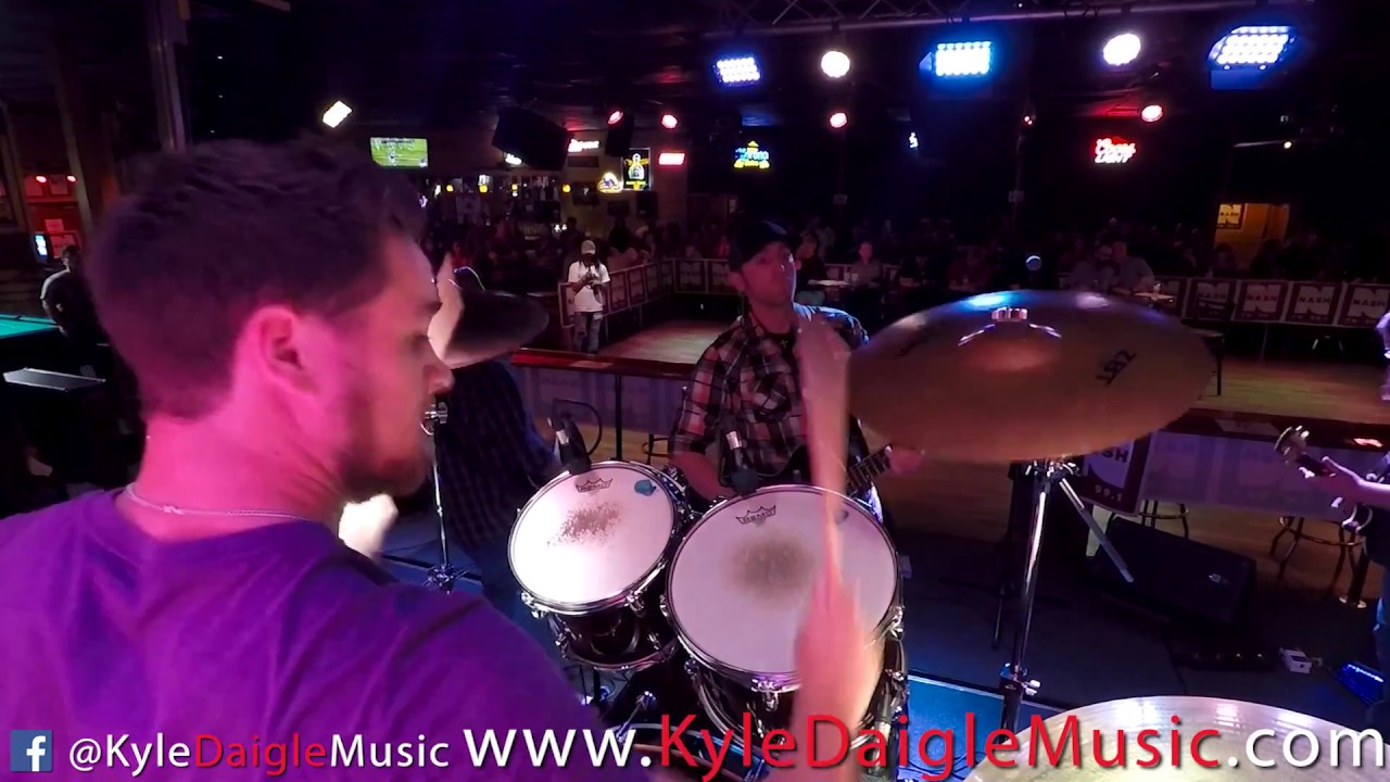 Kyle Daigle - Love the Leavin (Lyric Video) - YouTube