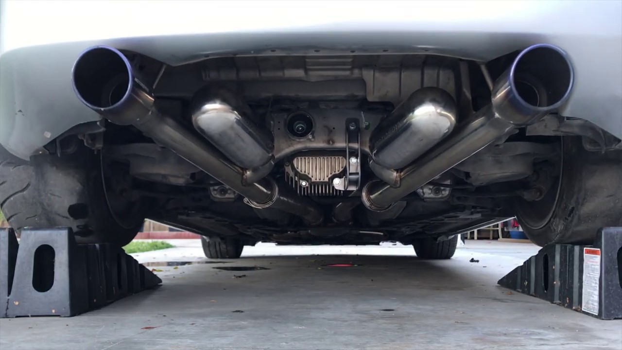 350z Bell Race Works Rear Differential Brace Install - YouTube